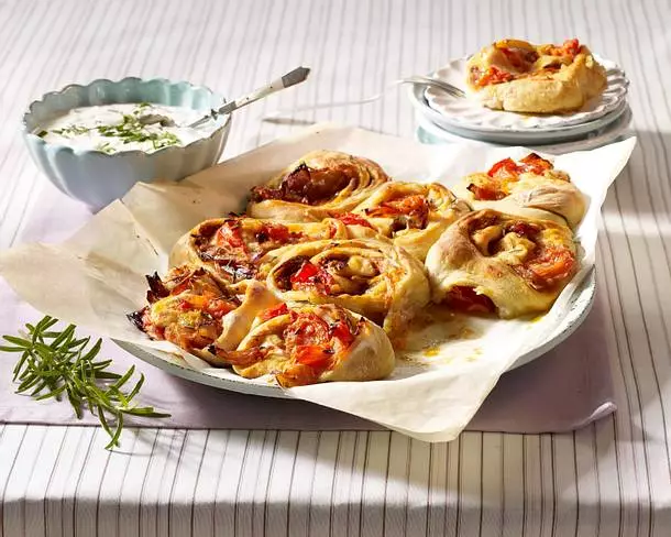 Receta de caracoles ciabatta con relleno de tomate y cebolla