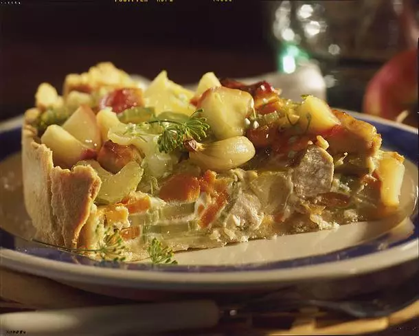 Receta de bizcocho de verduras finas con filete de pollo