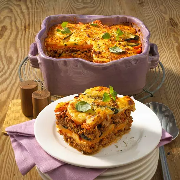 Süýji kartoşka Zucchini Moussaka resept