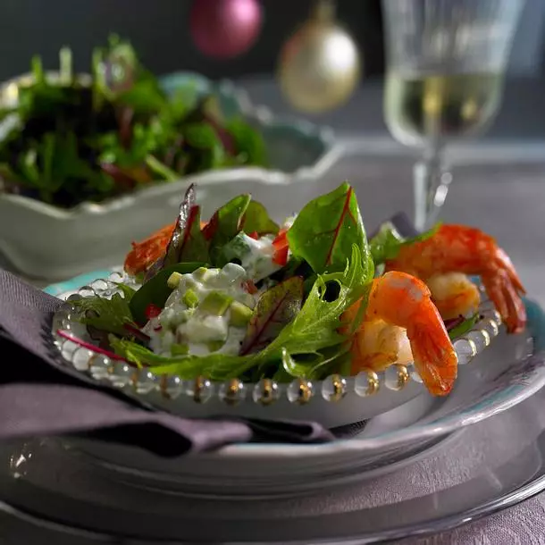 Udang di Salad dengan Resep Krim Alpukat