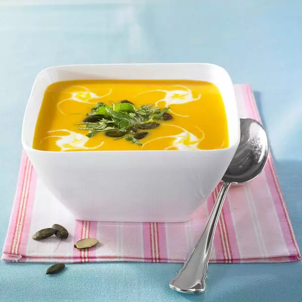 Spicy pumpkin soup recipe 11172_1