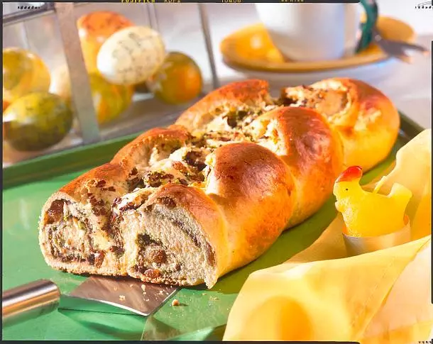 Easter braid with powdered sugar recipe