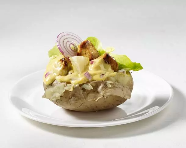 Baked potato with chicken curry recipe