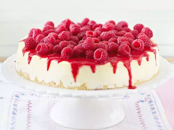 Tarta de queso New York con receta de frambuesas