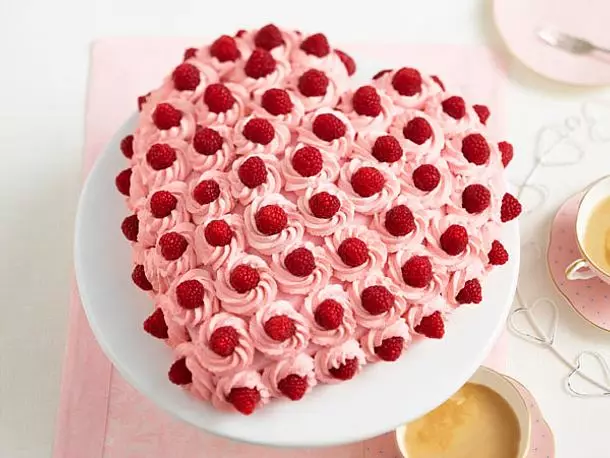 Heart raspberry cake resept 11685_1