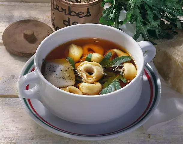 Recipe ea Tortellini ka moro