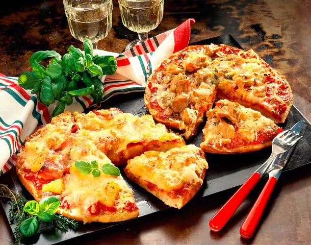 Chinsinsi cha Pizza ya Flatbread