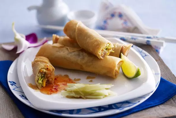 Iresiphi ye-Crispy spring rolls 13786_1