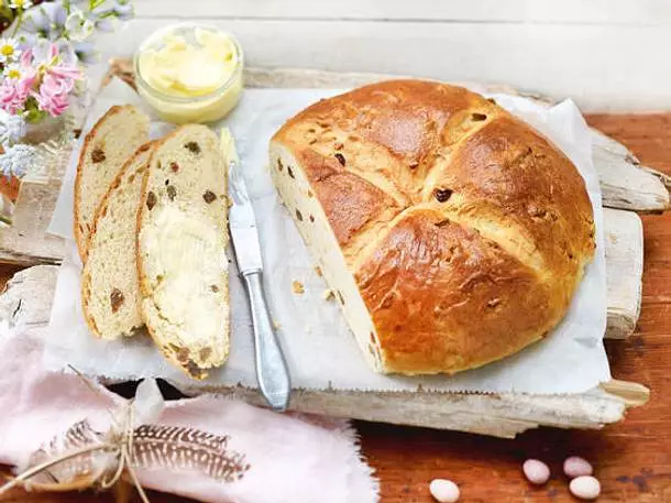Πασχαλινό ψωμί - η κλασική συνταγή