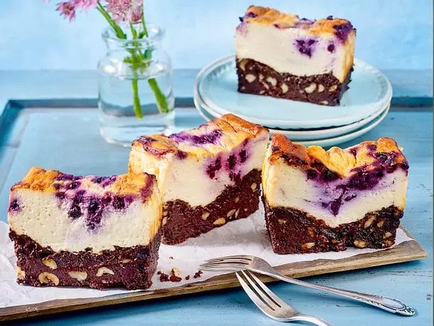 Blueberry Brownie Cheesecake retsepti
