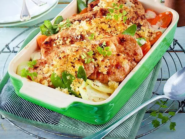 Gratinated Minute Steaks in Cream Cheese Sous with Spring Vegetables Recipe