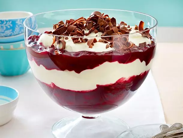 Recept na dezert s mascarpone a bobuľami 16381_1