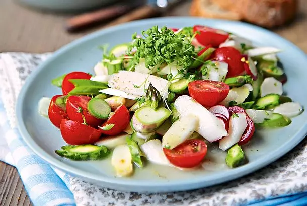 Receta de ensalada de espárragos crudos