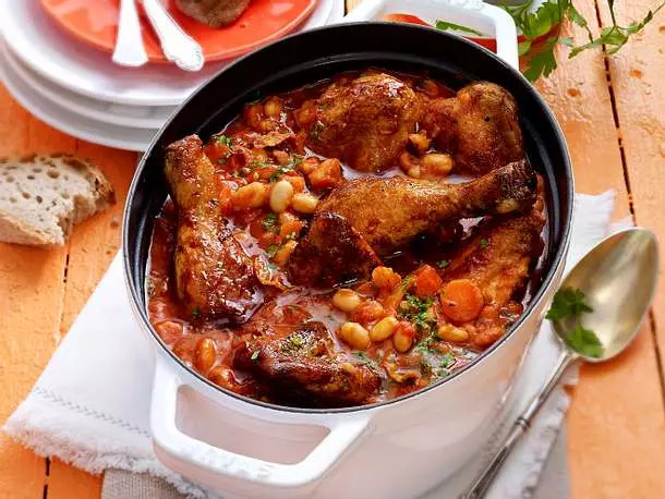 طرز تهیه خورش مرغ تند و لوبیا 17297_1