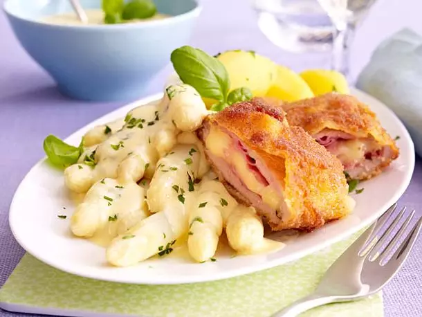 Recept za bijele šparoge i cordon bleu