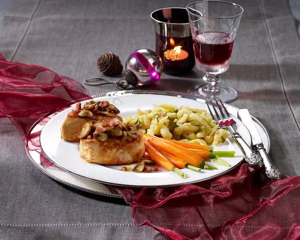 Receita de filé de peru com spaetzle de avelã 18871_1