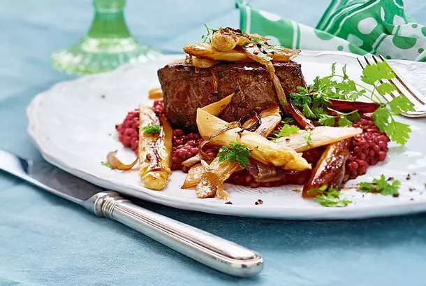 Recette Asperges frites à l'orge perlé et filet de bœuf