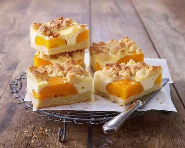 Peach Cheesecake ndi Chinsinsi cha Streusel 20860_1