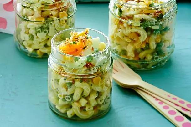 Croissant pasta salad resèt fouchèt