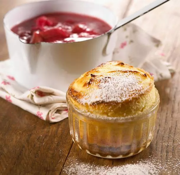 Cottage cheese soufflé e nang le sinamone plums recipe 22227_1