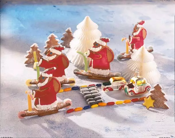 Kickboard gingerbread na uzommeputa Santa Claus 22358_1