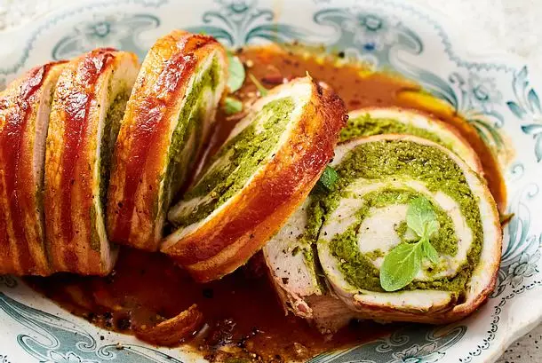 Receita de roulade xigante de pavo en touciño