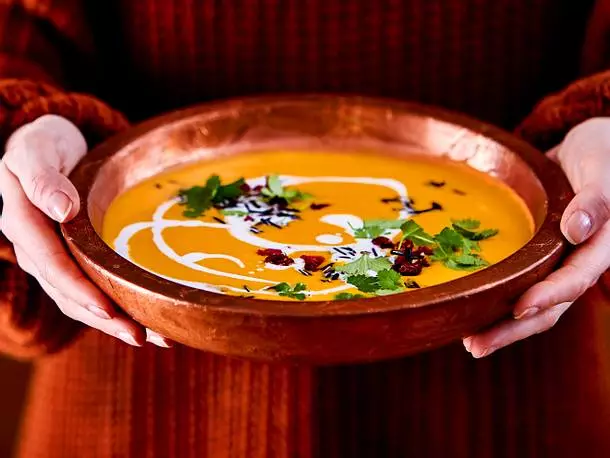 "Happy Go Lucky" - receita de sopa de cenoria con arroz salvaxe