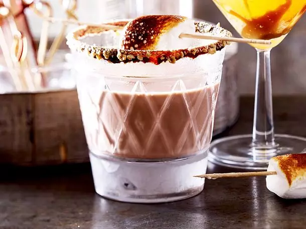 Chocolate martini nga adunay marshmallow nga resipe