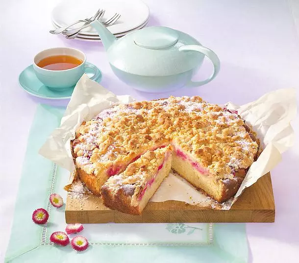 Rhubarb cake with butter crumble recipe