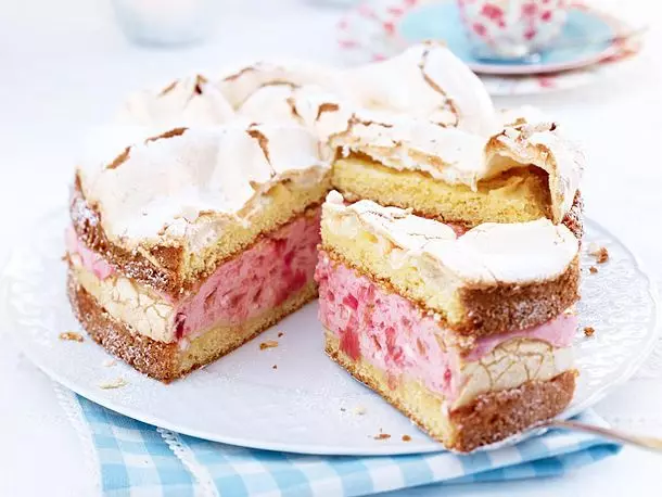 Rhubarb Meringue бәлеш рецепты