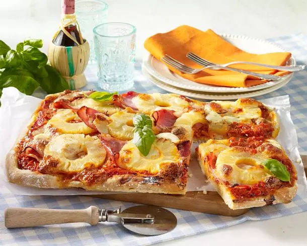 Hawaii pizza az ón recept alapján 28486_1