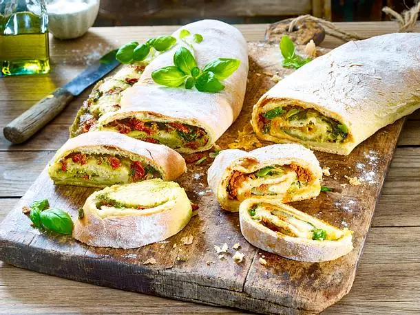 Stuffed bread rau grilling daim ntawv qhia