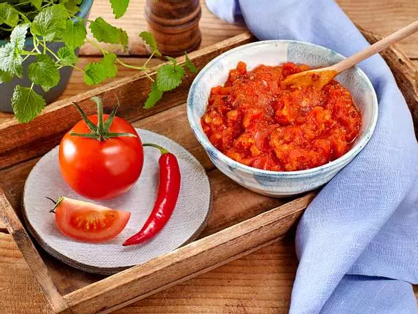 Tomato salsa recipe 2894_1