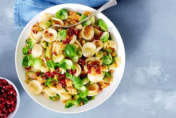 Kohlossal herkullinen linssi orecchiette resepti