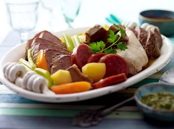 Рецепта Bollito Misto (Италианска яхния с месо). 31155_1