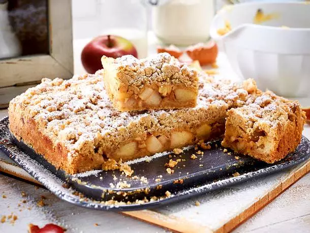 Recipe ng vanilla apple crumble cake (gluten-free) ni Nanay