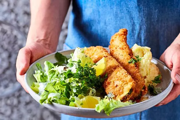 Zucchini schnitzel renyah dengan resep salad endive 3434_1