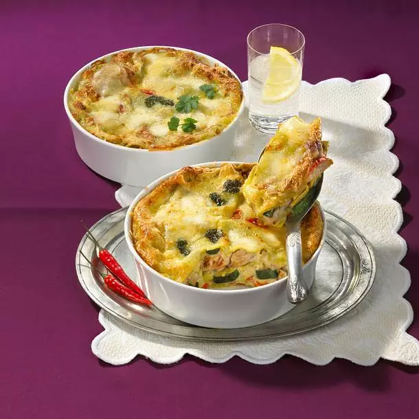 Resept foar Aziatyske lasagne mei pork 34386_1