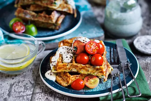 Dali nga sinagol nga herb quark waffles recipe