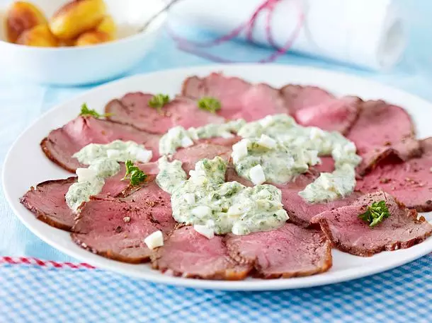 Recette Carpaccio de rôti de boeuf à la rémoulade d'herbes