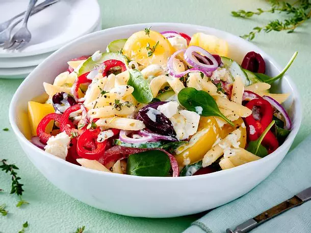 Greek pasta salad with feta dressing recipe 3638_1