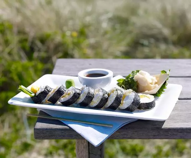 Sushi med mango og mozzarella (Zanzibar - Sylt) oppskrift 37207_1