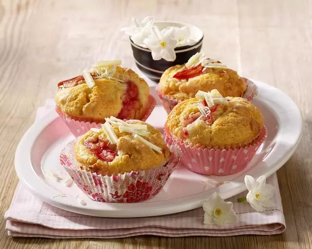 Rhubarb White Chocolate Muffins වට්ටෝරුව 42082_1