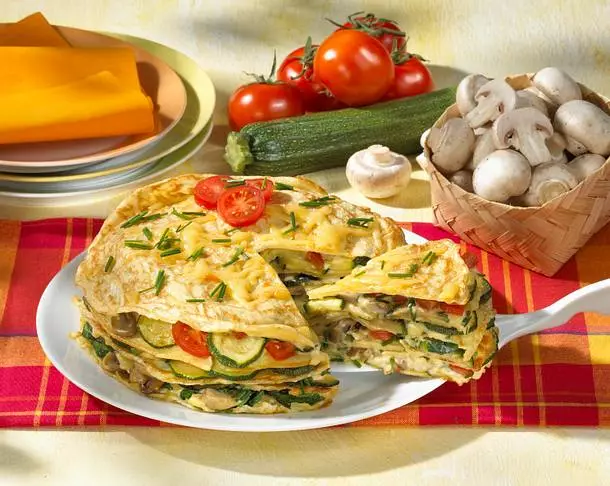 Tháp bánh pancake với công thức làm nhân rau 44992_1