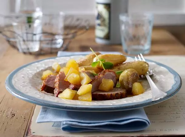 Receita de marmelo caramelizado con pechuga de pato e croissants de bamberg