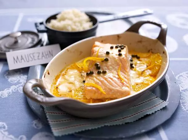 I-salmon kwi-recipe ye-orange sauce 52771_1