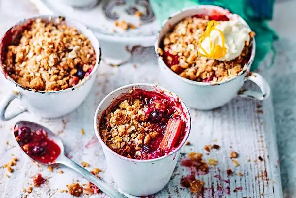 Mini crumbles with rhubarb and berries mix recipe 54154_1