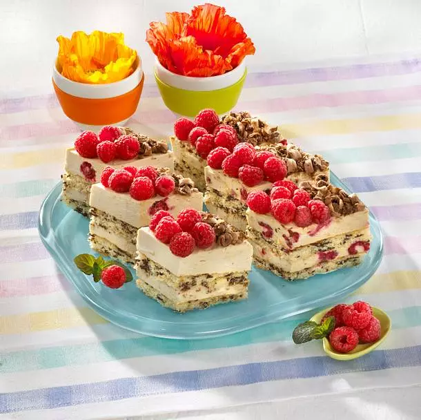 Raspberry Coffee Cream Cake Chinsinsi 55598_1