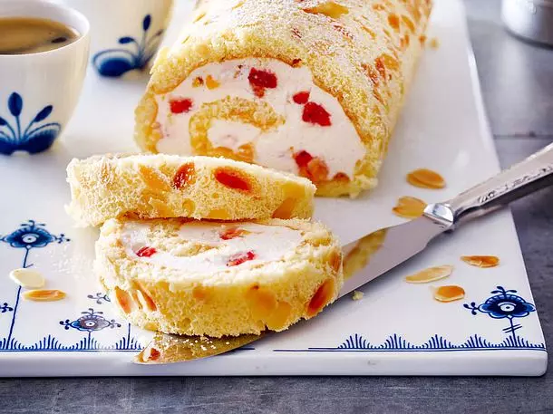 Swiss roll dengan resipi krim kuark oren darah 58029_1