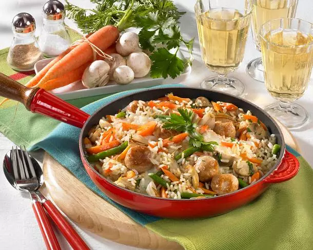 Vegetable rice pan with meatballs recipe 59166_1